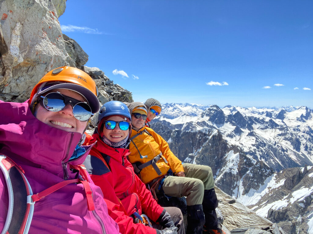 Membership Overview - Alpine Club of Canada